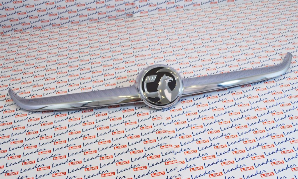 LSC 13360313 : GENUINE Chrome Upper Radiator Grille & Badge - NEW ...