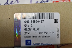 LSC 55590467 : GENUINE Vauxhall Glow Plug with Pressure Sensor - NEW ...