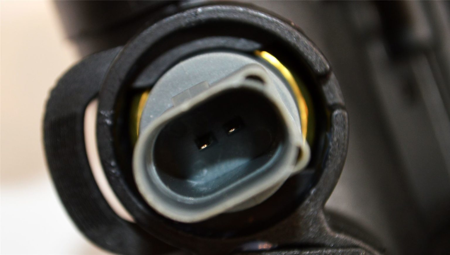 LSC 032121111AP : Coolant Thermostat & Housing - NEW - Leader ...