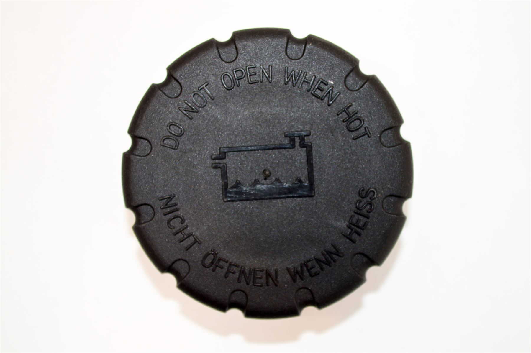 LSC 0005018215 : Coolant / Radiator Header Tank Cap - NEW - Leader ...