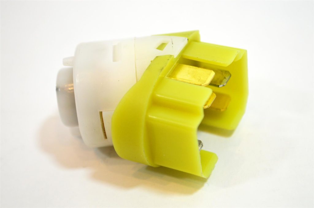 LSC 357905865 : Ignition / Starter Switch - NEW - Leader Specialist ...