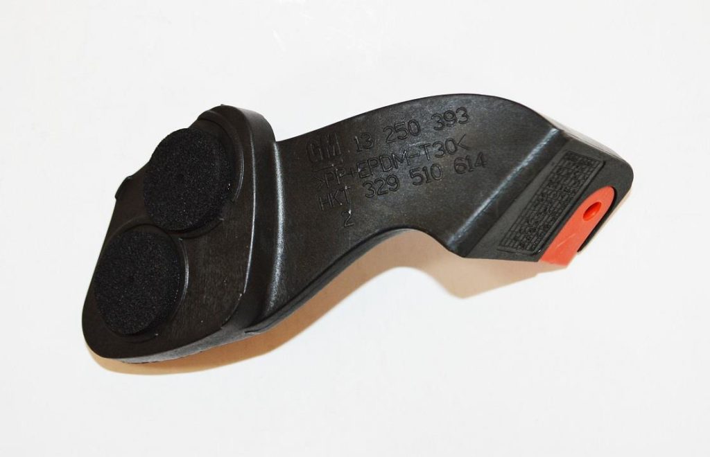 LSC 13250392 : GENUINE Rear Bumper Lower Bracket - NEW - Leader ...