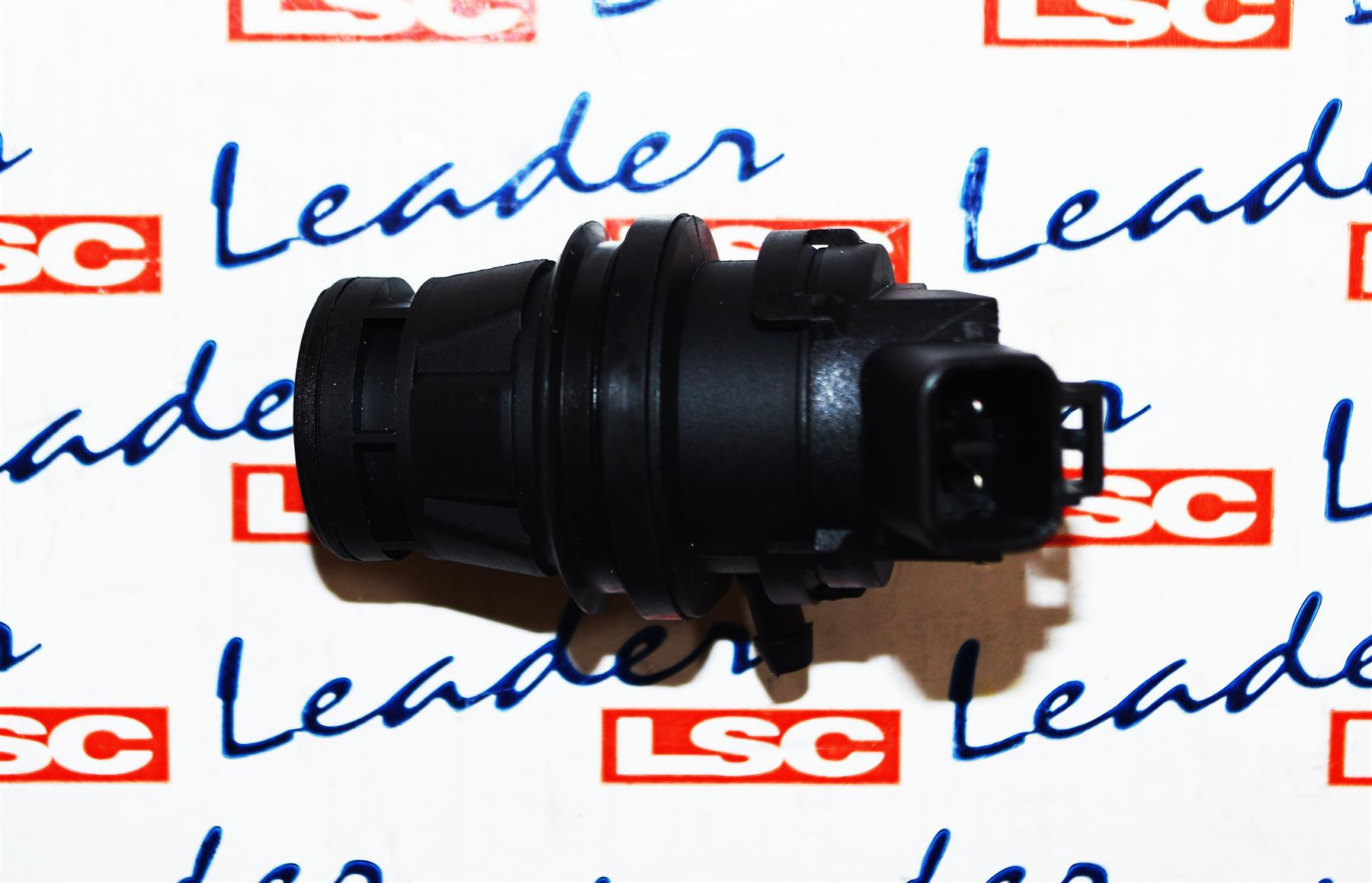 LSC 8533060180 : Windscreen Washer Pump (2 Pin Connector) - NEW ...