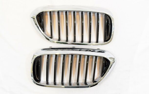 LSC 51137390863/4 : Original OEM Pair of Chrome & Black Front Kidney ...