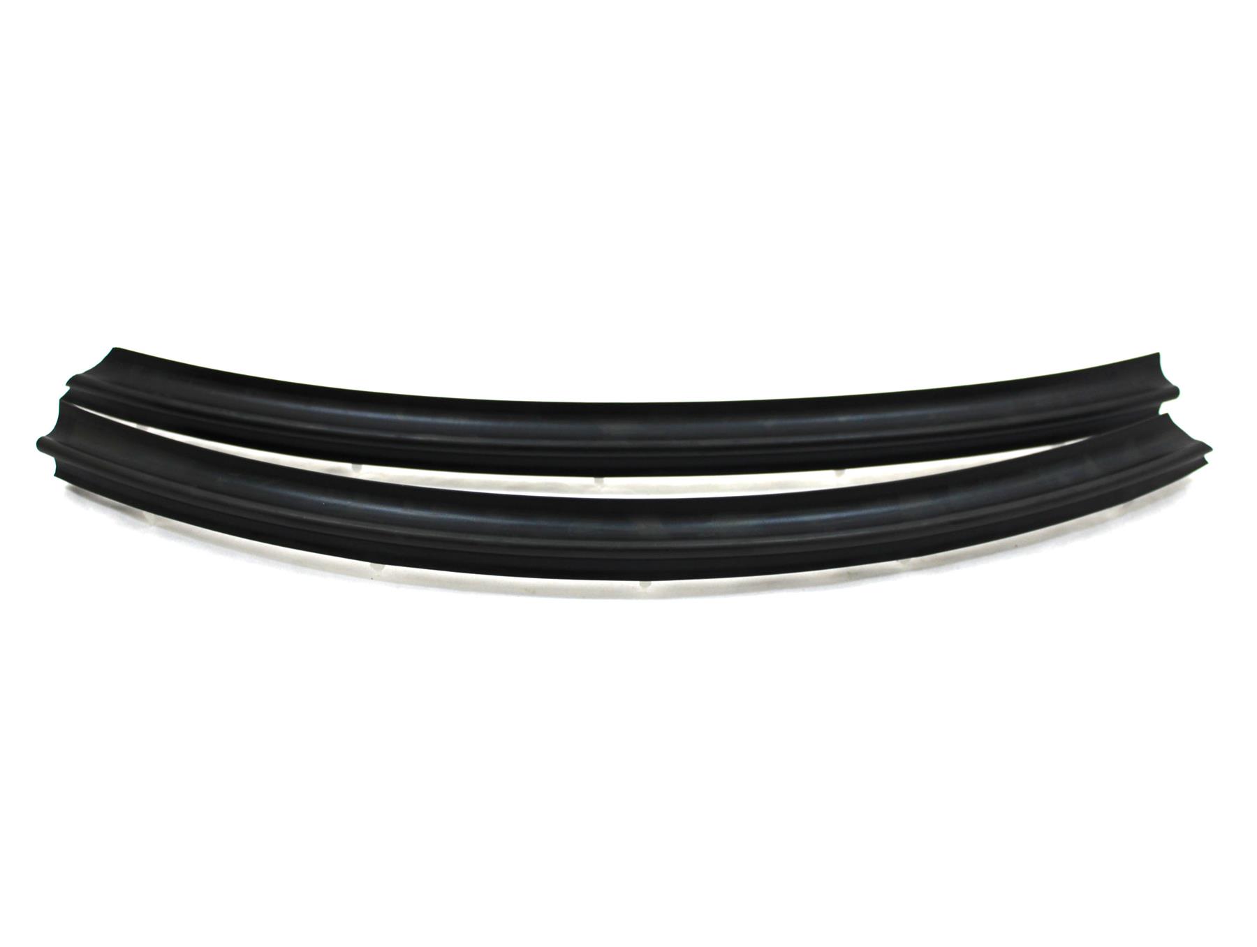 LSC 7H0837565A & 7H0837566A : Set of Front LHS & RHS Door Wheel Arch ...